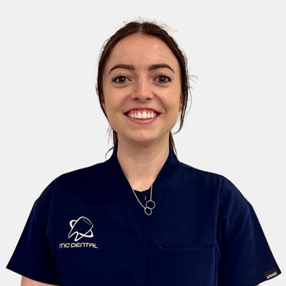 Dr Lisa Marie Daly - 墨尔本CBD的专业牙医| MC Dental